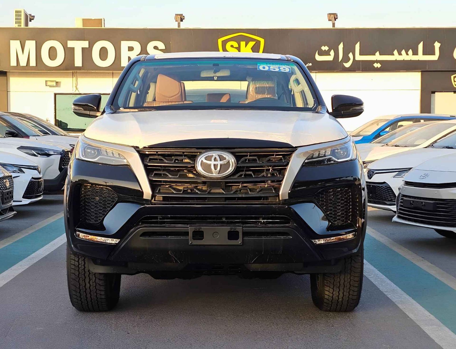 TOYOTA FORTUNER BASIC 2025 PETROL V4 2.7L A/T