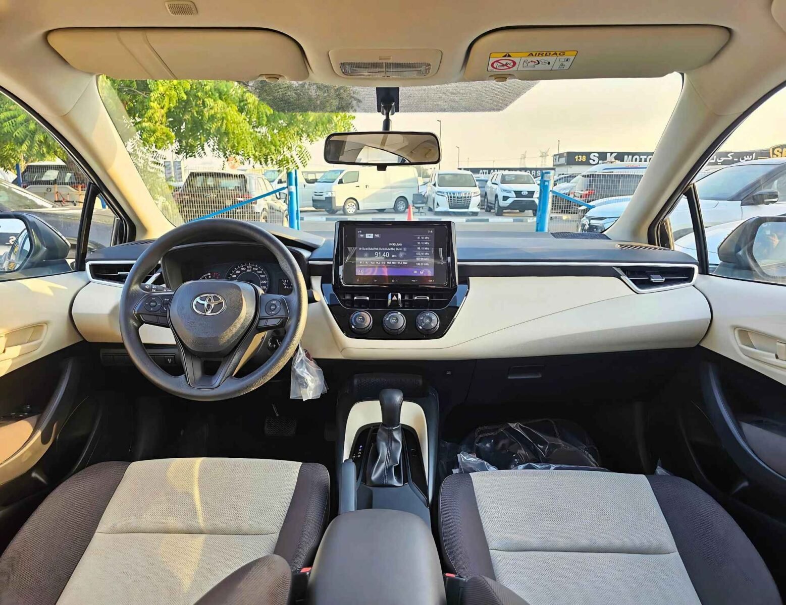Reliable Toyota Corolla XLi 2025 – Fuel-Efficient Sedan for Export
