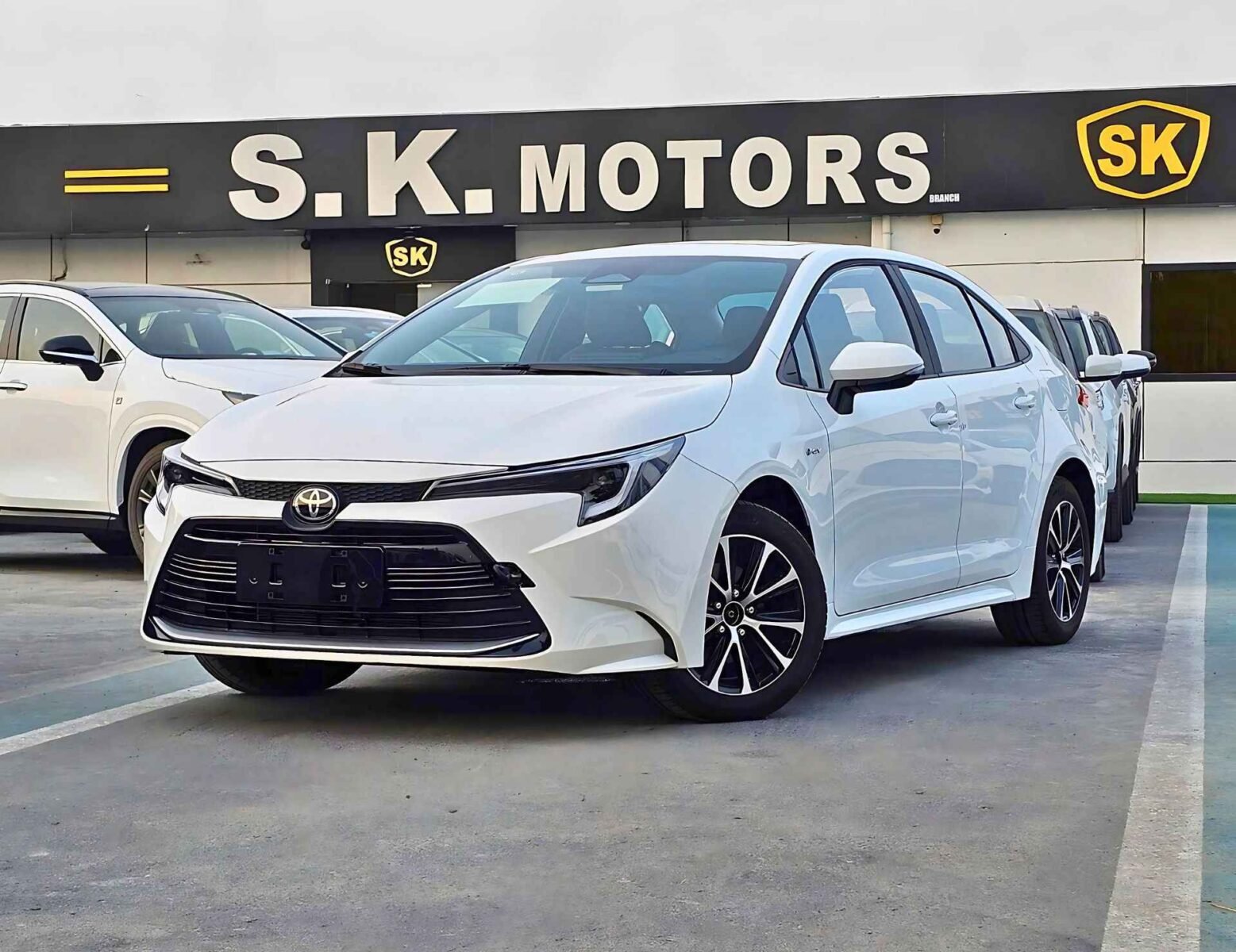TOYOTA LEVIN HEV LUXURY HYBRID 2025 PETROL 1.8L V4 A/T - SK Motors Fzco