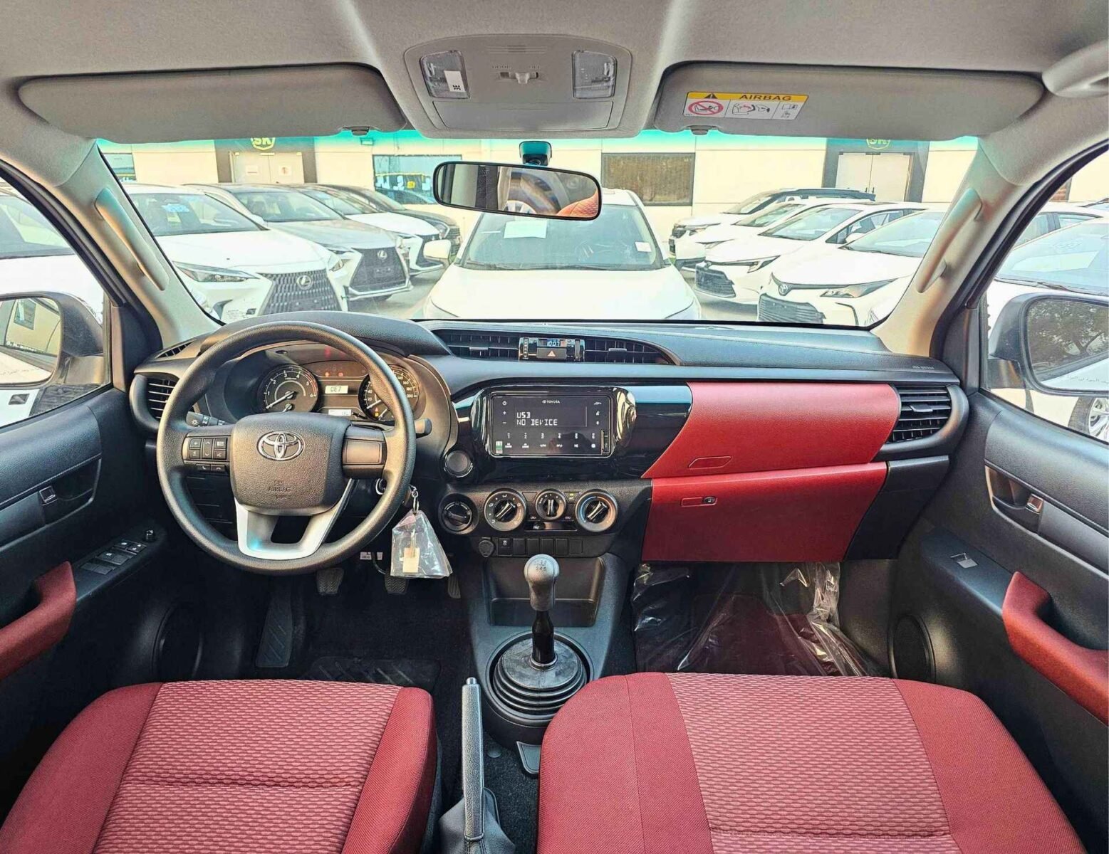 TOYOTA HILUX DLX-G1 NARROW BODY 2025 DIESEL | READY FOR EXPORT