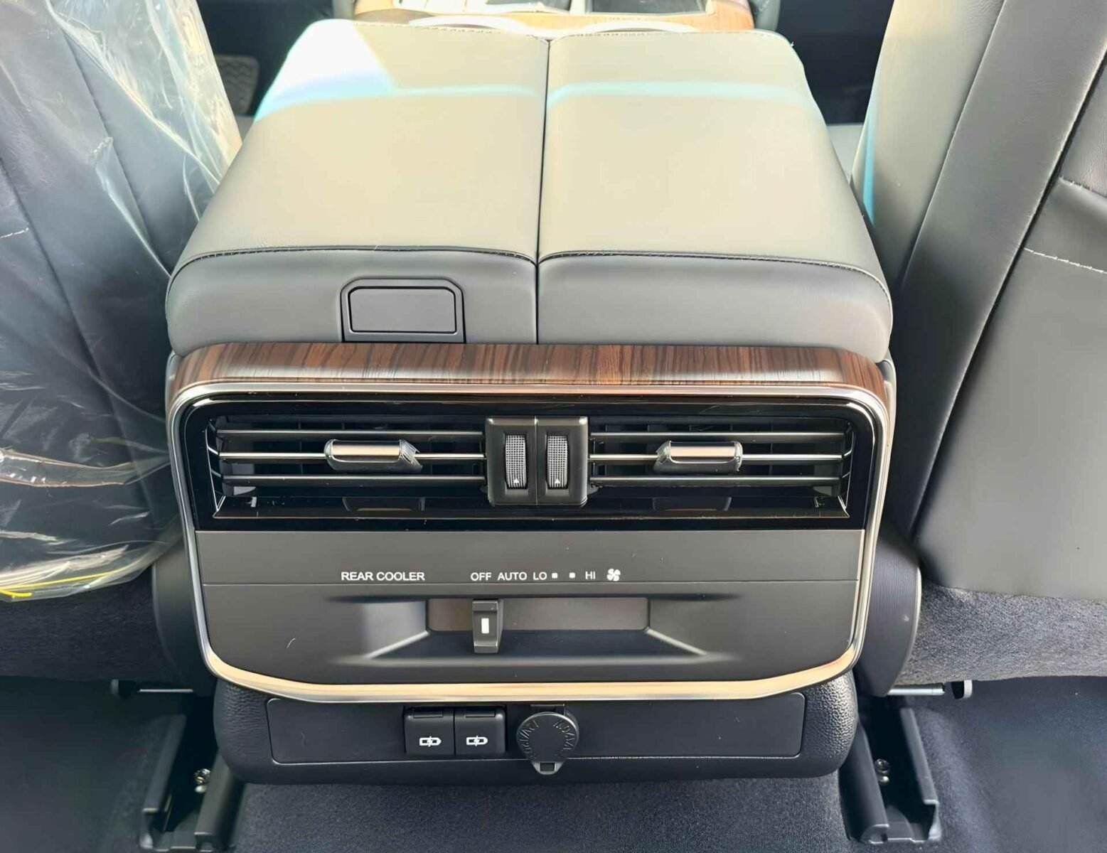 TOYOTA LANDCRUISER GXR 2026 PETROL V6 4.0L A/T