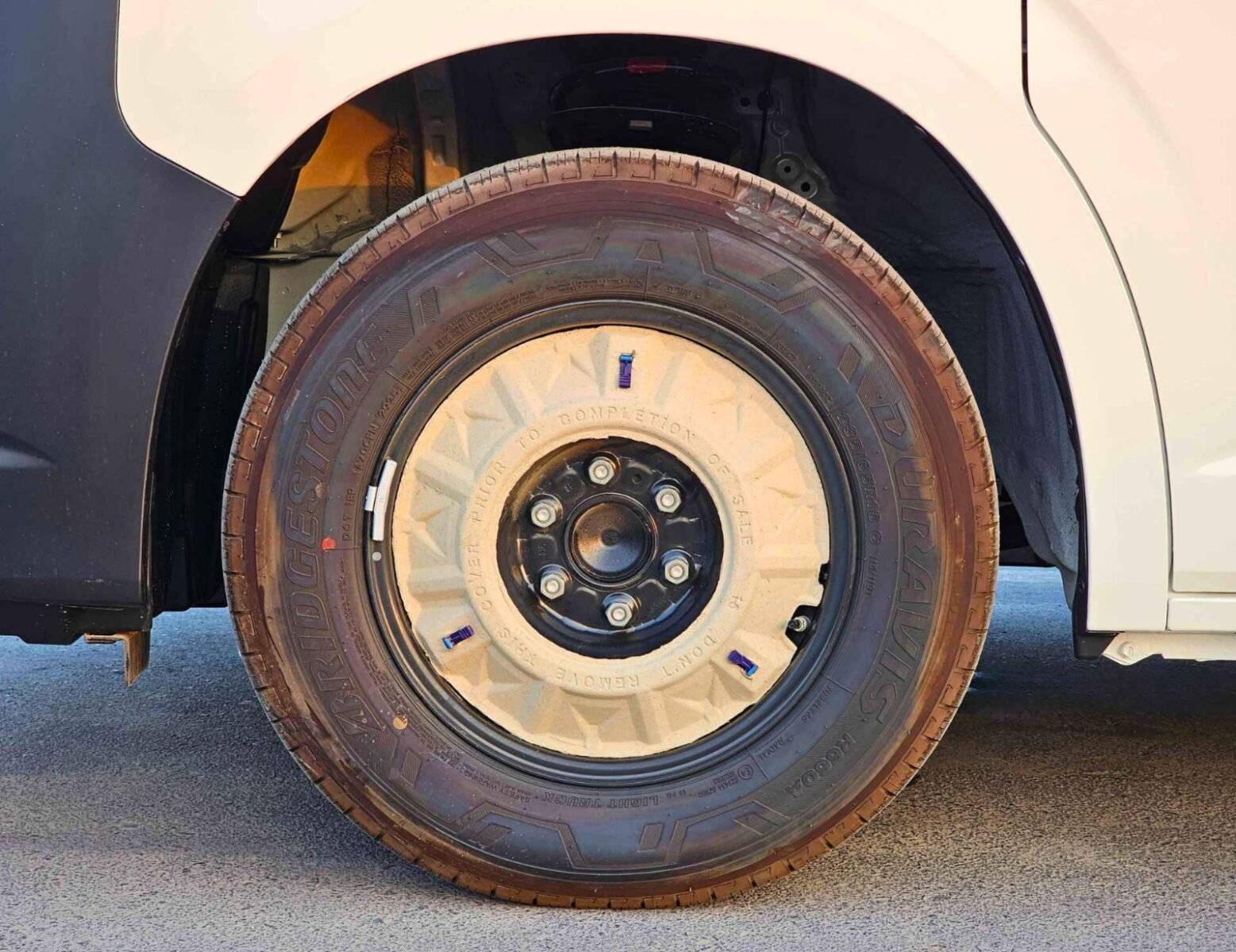 TOYOTA HIACE HIGHROOF 2026 PETROL V6 3.5L M/T - SK Motors Fzco